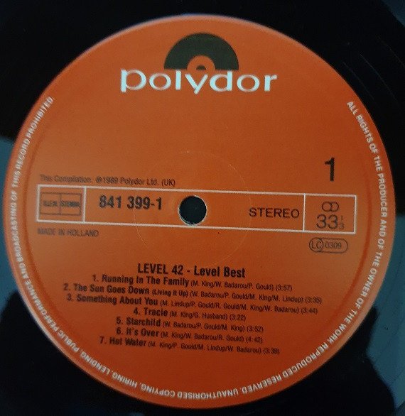 Level 42 - Level Best LP – Dreams on Vinyl – Vinilo de época
